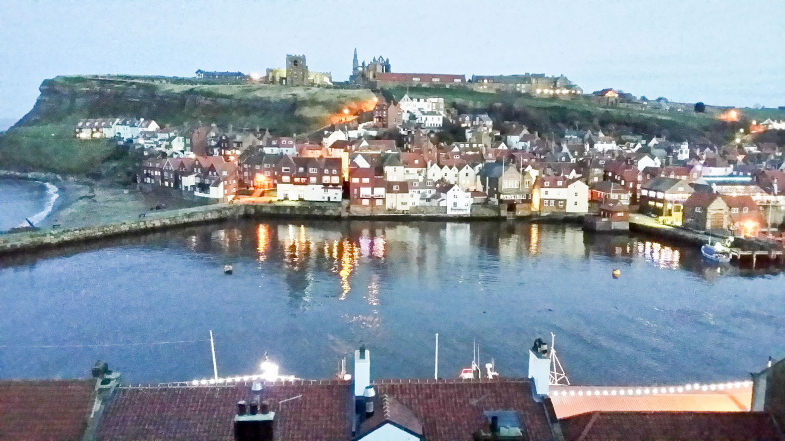 The Sandsend and Hutton Mulgrave walk along the Yorkshire Coast ...
