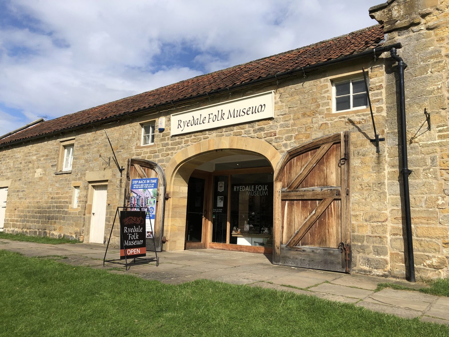 The Kirkbymoorside and Gillamoor Walk in Northern England - Paul Beal Walks