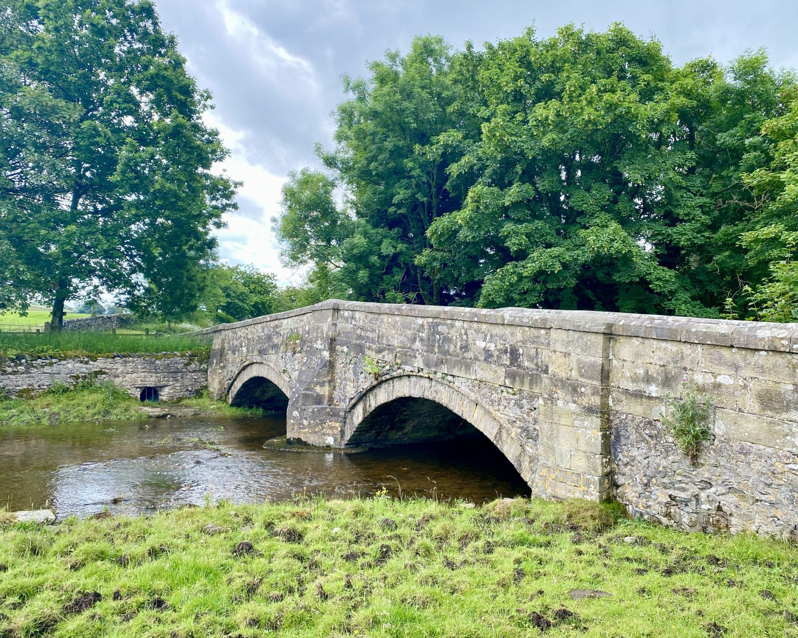 The Langcliffe and Austwick Walk in the Yorkshire Dales - Paul Beal Walks