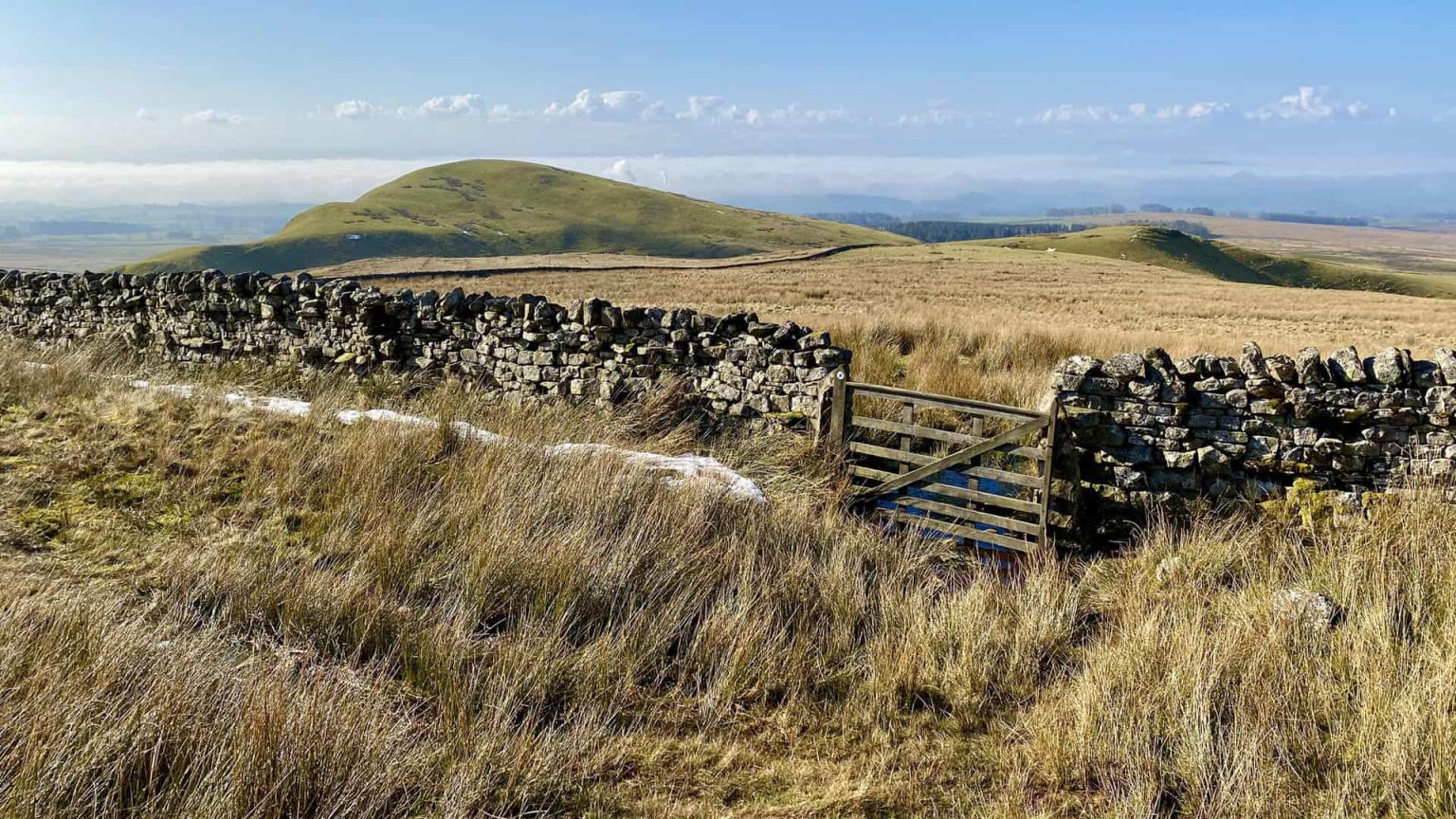 Cross Fell Walk: Plus the Great Dun Fell and Little Dun Fell Peaks
