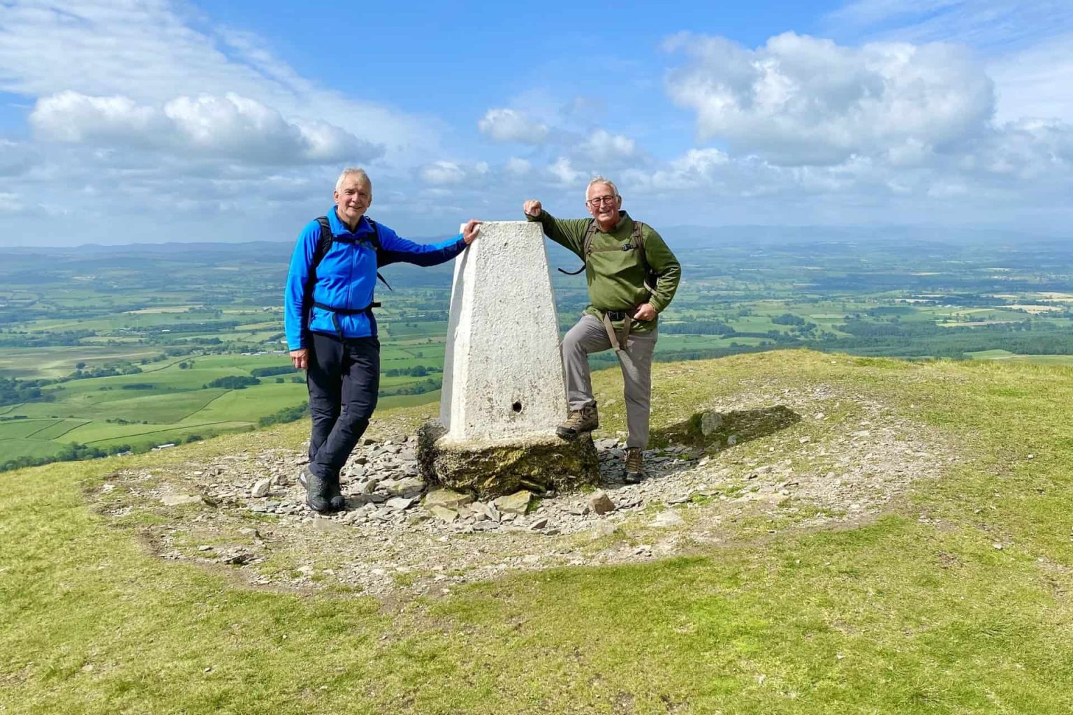 High Cup Nick: Circular Walk from Murton Including Murton Pike
