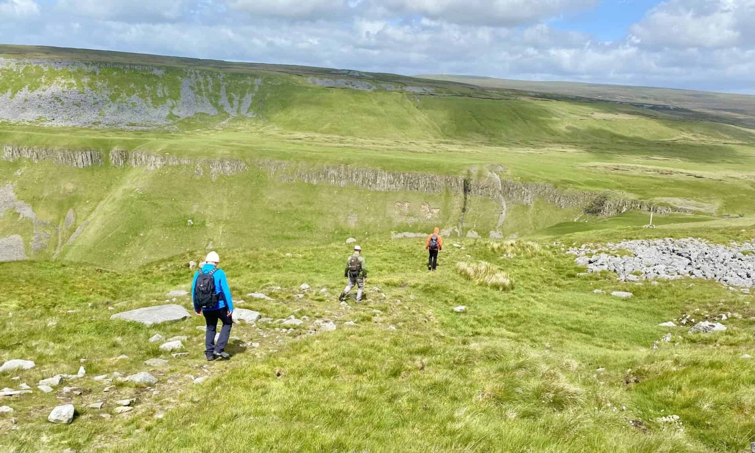 High Cup Nick: Circular Walk from Murton Including Murton Pike