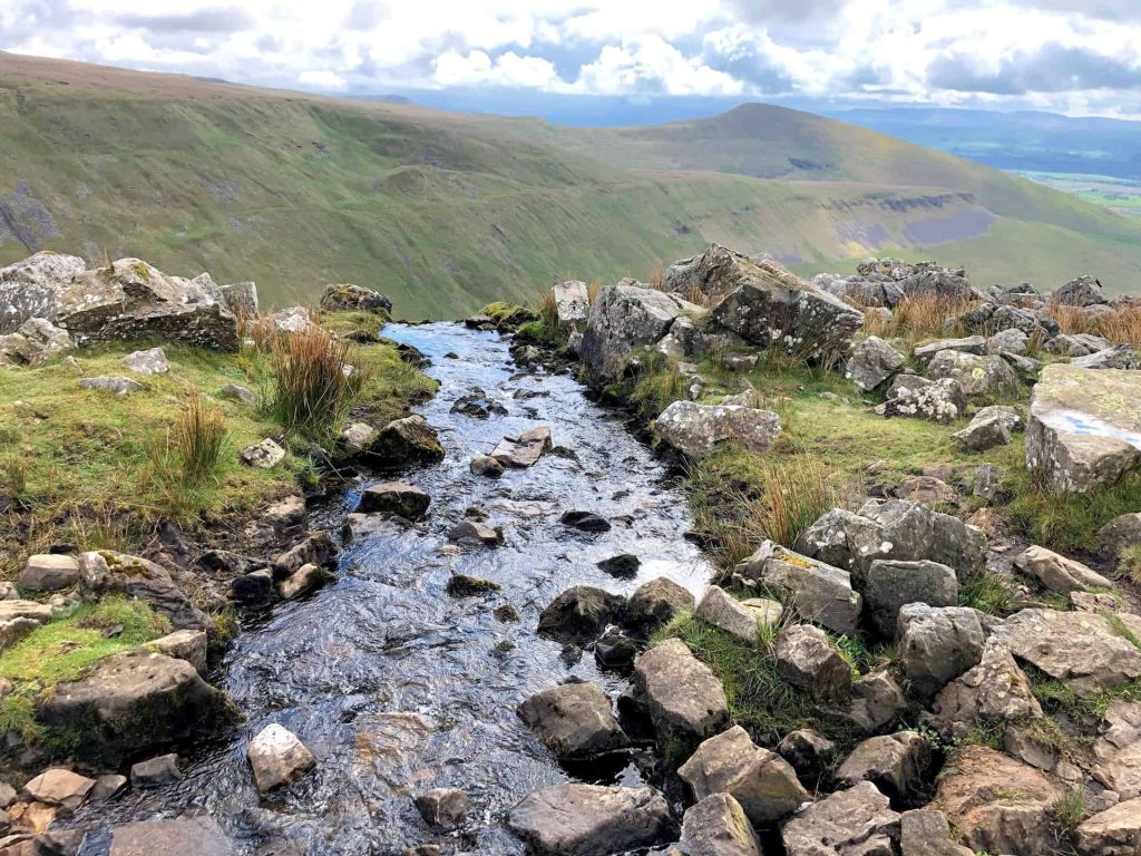 High Cup Nick Walk: From Dufton, Ascending to Amazing Views