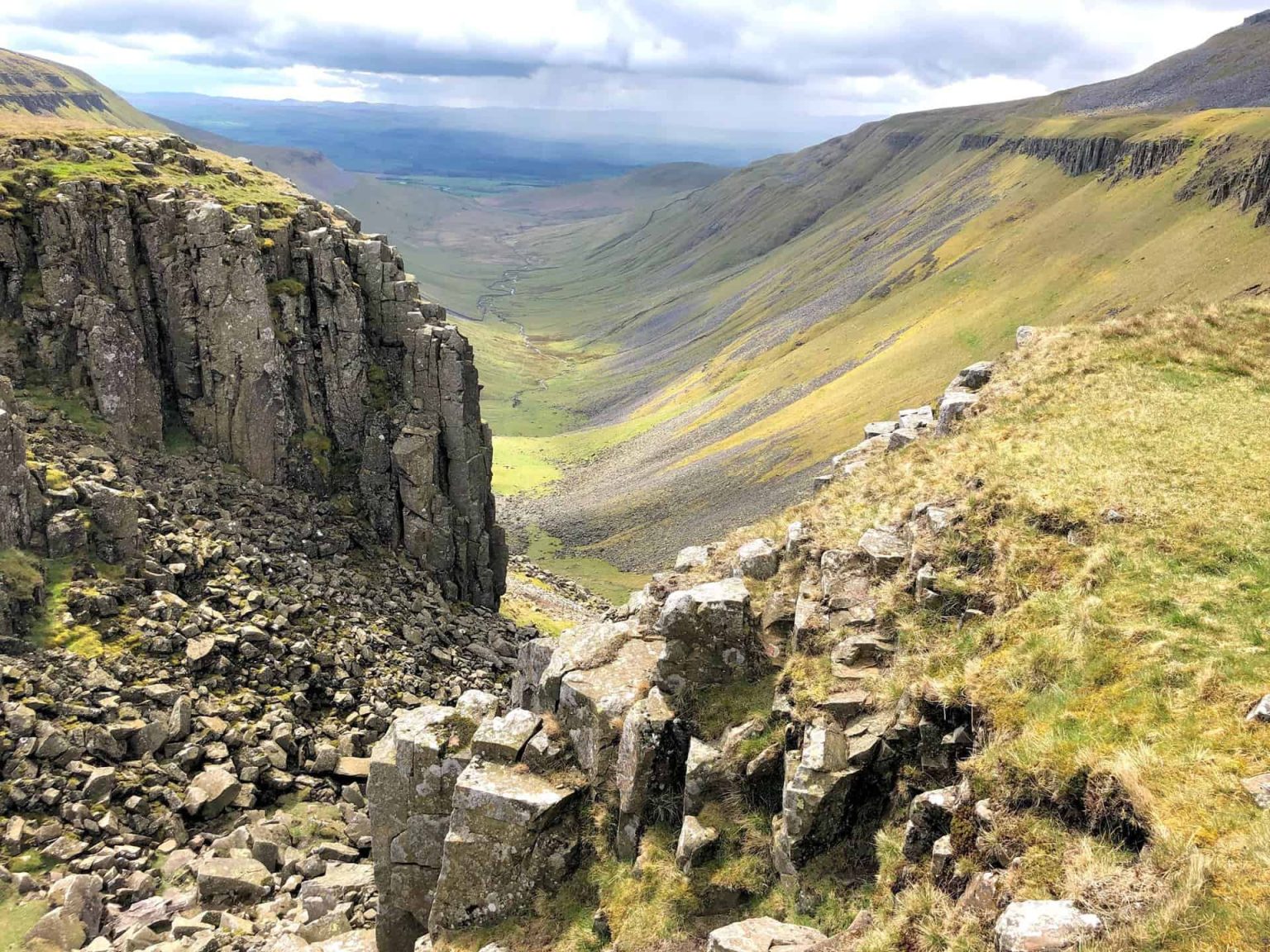 High Cup Nick Walk: From Dufton, Ascending to Amazing Views