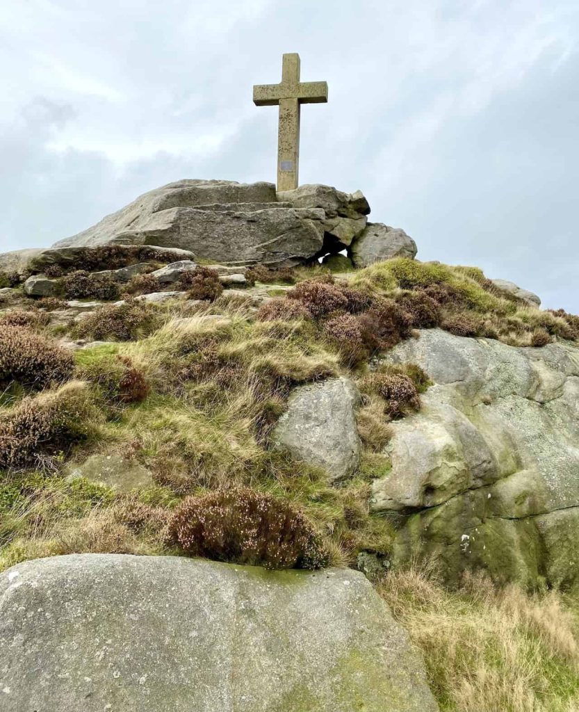 Barden Moor: Walk to Cracoe War Memorial and Rylstone Cross
