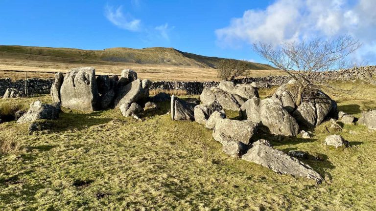 Whernside Circular Walk: Explore the Trail from Ribblehead Viaduct