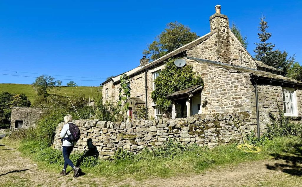 Fremington Edge: Walk from Reeth to Langthwaite via Scenic Trails