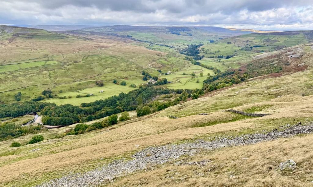 Fremington Edge Walk: Discover the Best Route Starting in Reeth