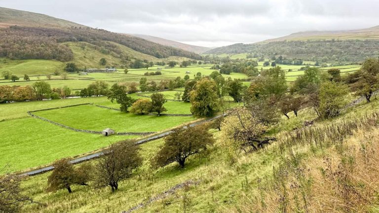 Yockenthwaite Walk: From Buckden, Visit Cray and Hubberholme