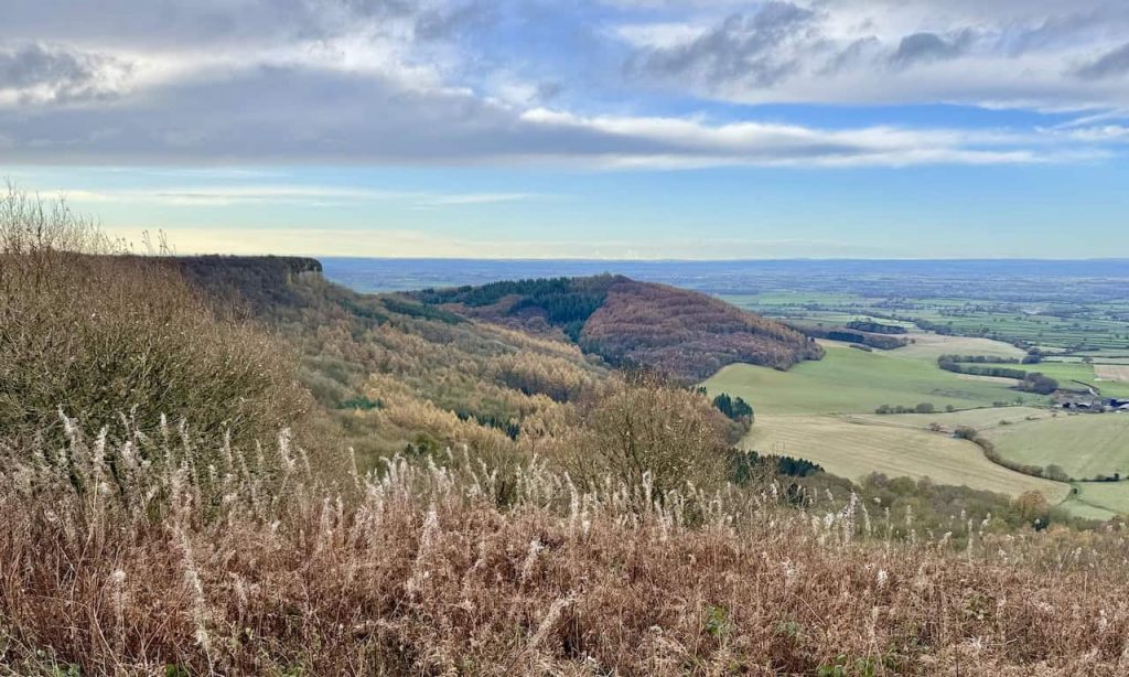Sutton Bank Walk: From the Kilburn White Horse to High Paradise