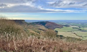 Sutton Bank Walk: From the Kilburn White Horse to High Paradise