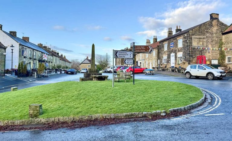 Cod Beck Reservoir Walk: Scenic Route Starting in Osmotherley