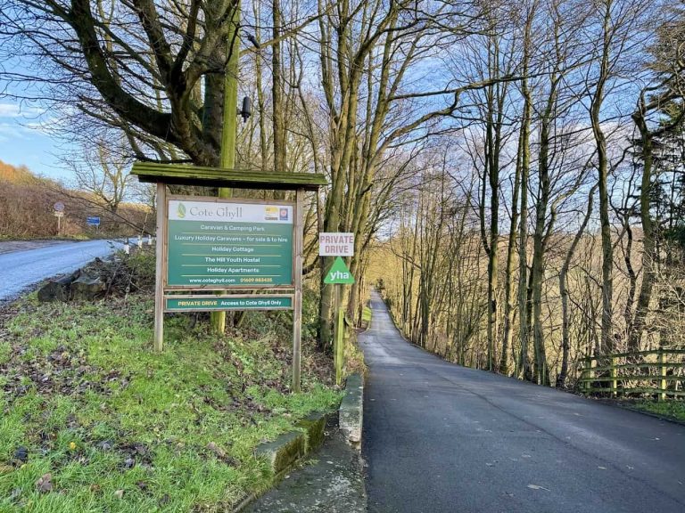 Cod Beck Reservoir Walk: Scenic Route Starting in Osmotherley