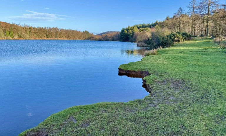 Cod Beck Reservoir Walk: Scenic Route Starting in Osmotherley