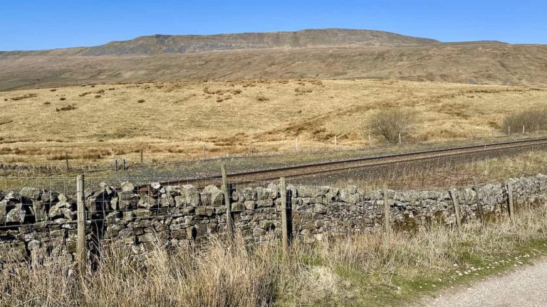 Whernside Walk: A Step-by-Step Route from Ribblehead Viaduct