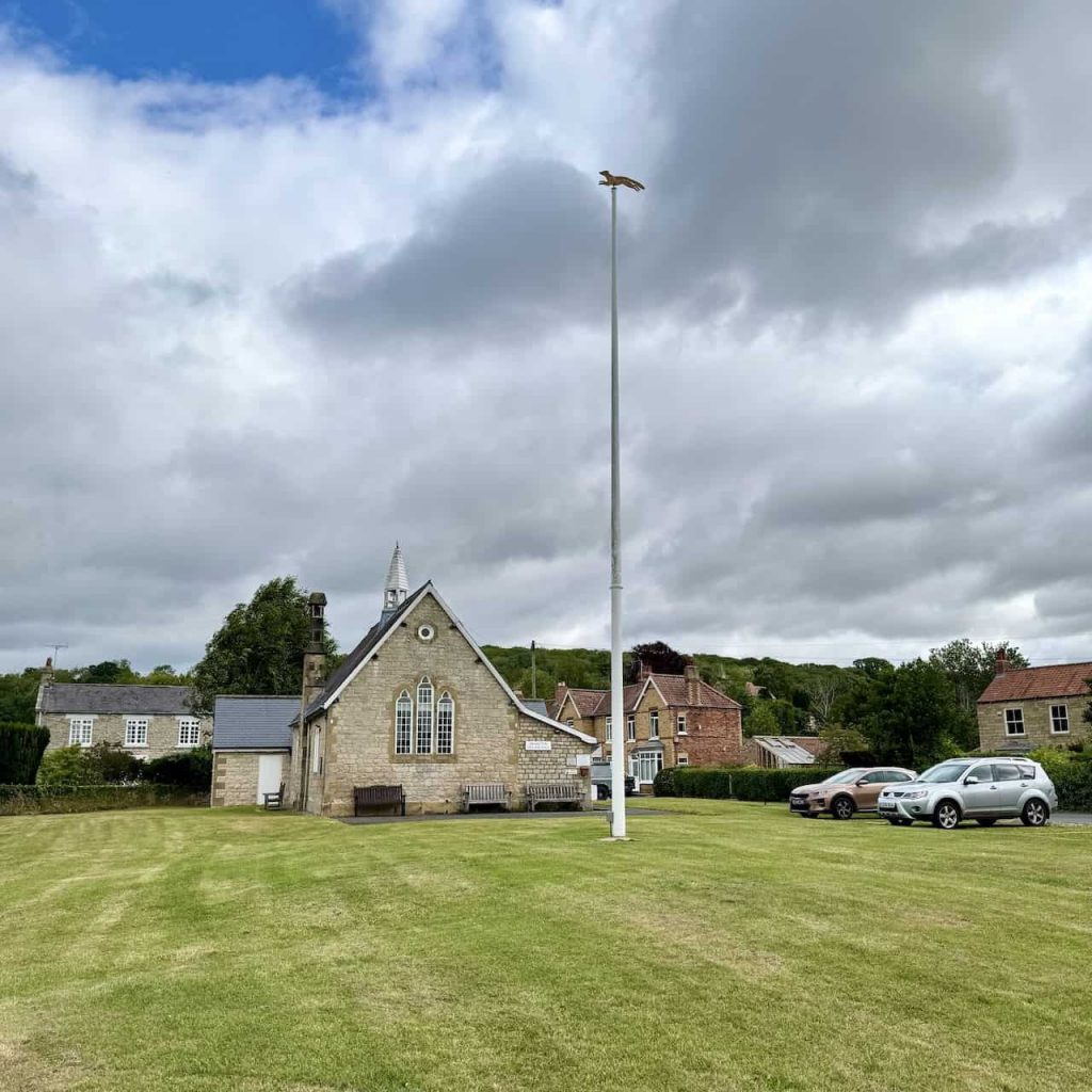 Appleton-le-Moors: Walk from Sinnington Village by Way of Cropton