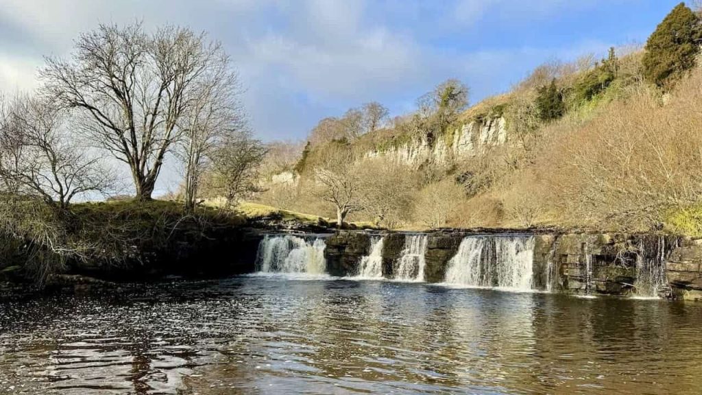 North Yorkshire Circular Walks: 50 Walks Across Moors and Dales